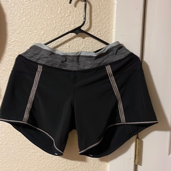 lululemon athletica | Shorts | Used Short Super Cute And Great ...